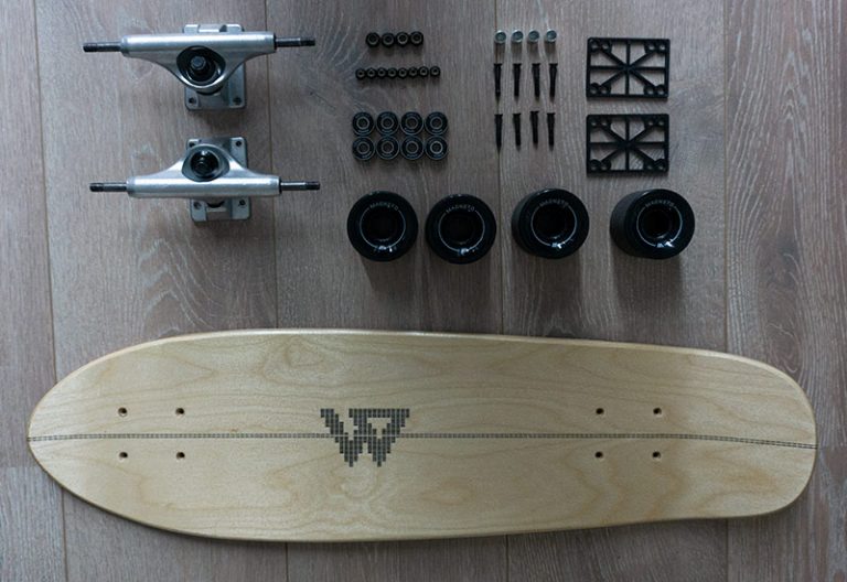 Magneto Mini Cruiser (REAL) Review – Cheap & Mediocre – SkateboardersHQ