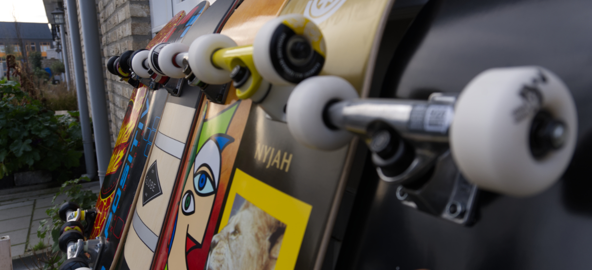 How to skateboard for beginners – The complete guide – SkateboardersHQ